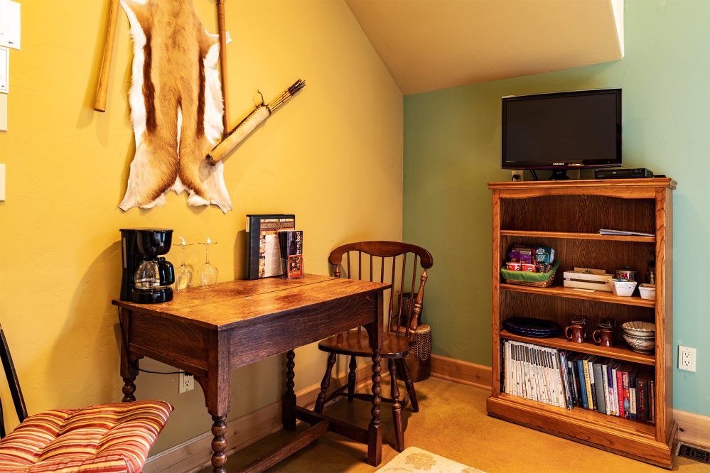 Talus Rock Retreat – Luxury Lodging