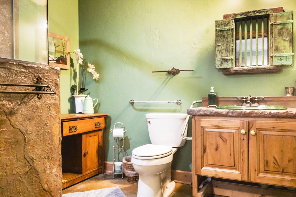 Talus Rock Retreat – Luxury Lodging